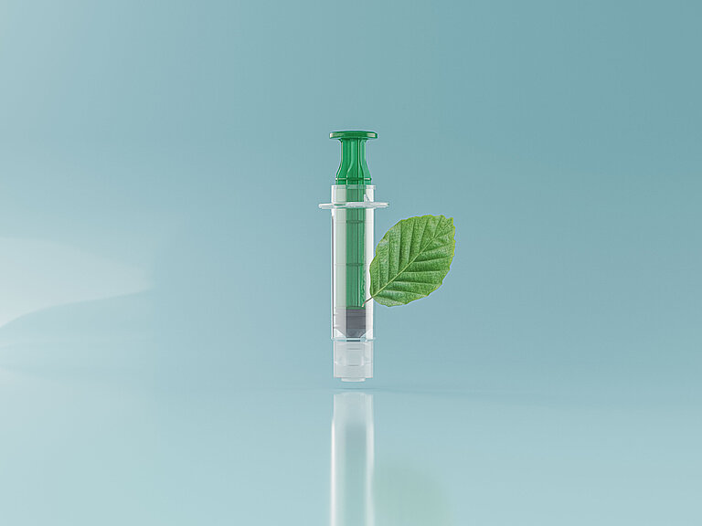 Redefining Syringes: Carbon Footprint Reduction with RAUMEDIC’s Green ...