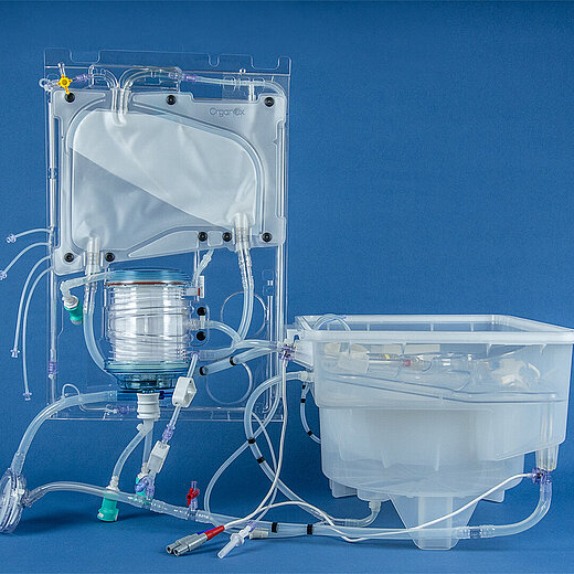 Assembly of medical components – RAUMEDIC