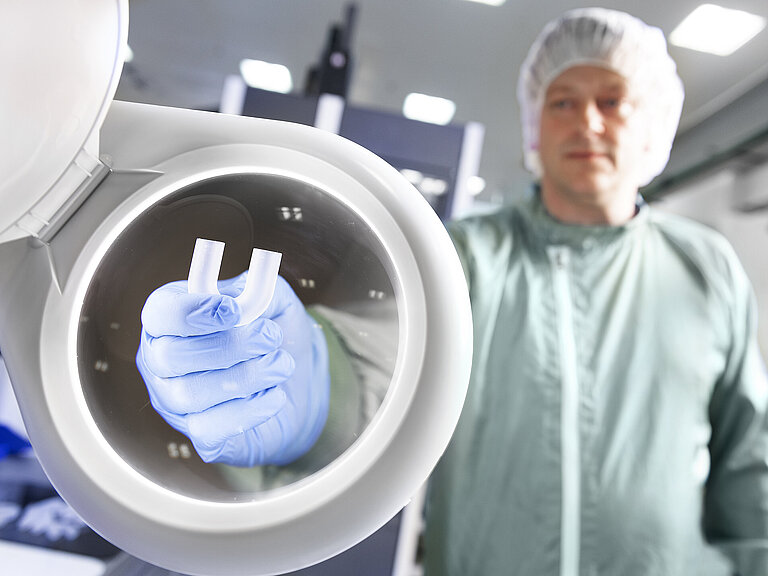 RAUMEDIC quality management – for greater safety – RAUMEDIC