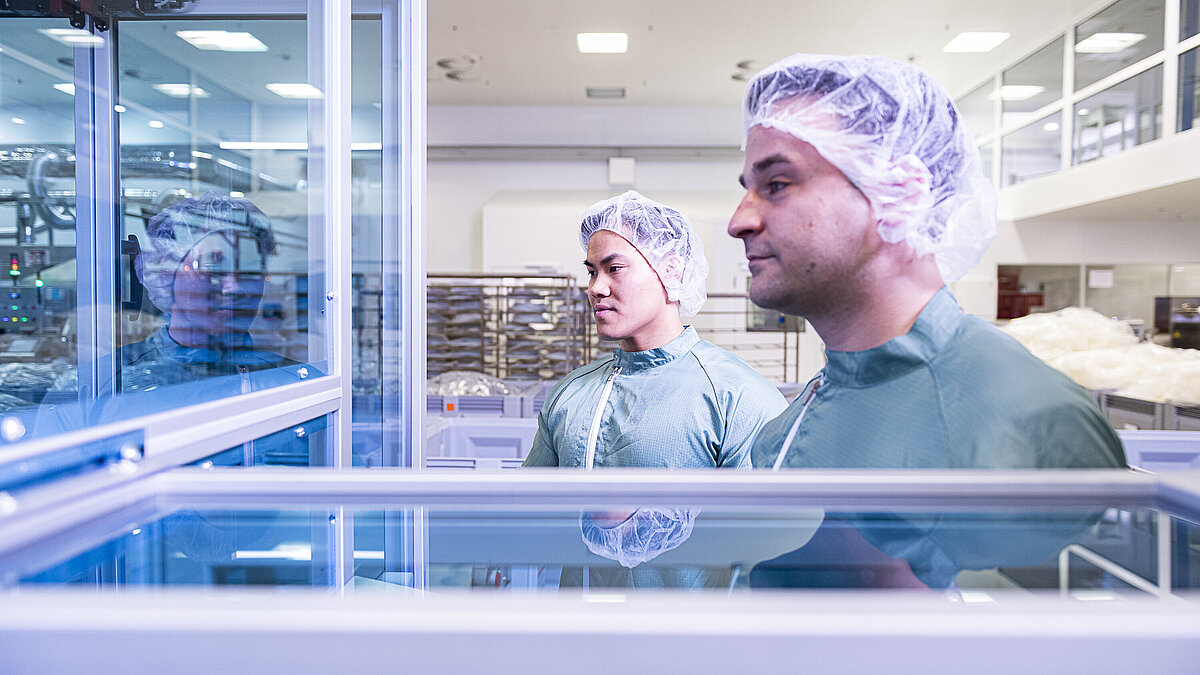 Molding and Extrusion Technician – RAUMEDIC