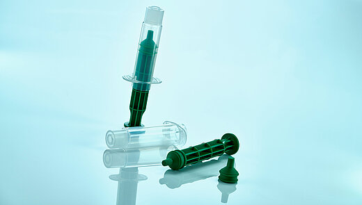 Redefining Syringes: Carbon Footprint Reduction with RAUMEDIC’s Green ...