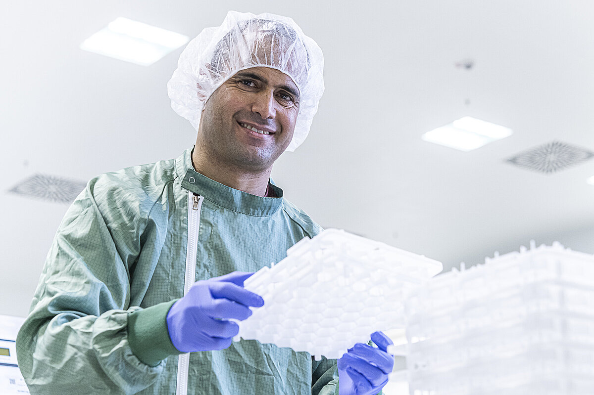 About us. People who care. – RAUMEDIC